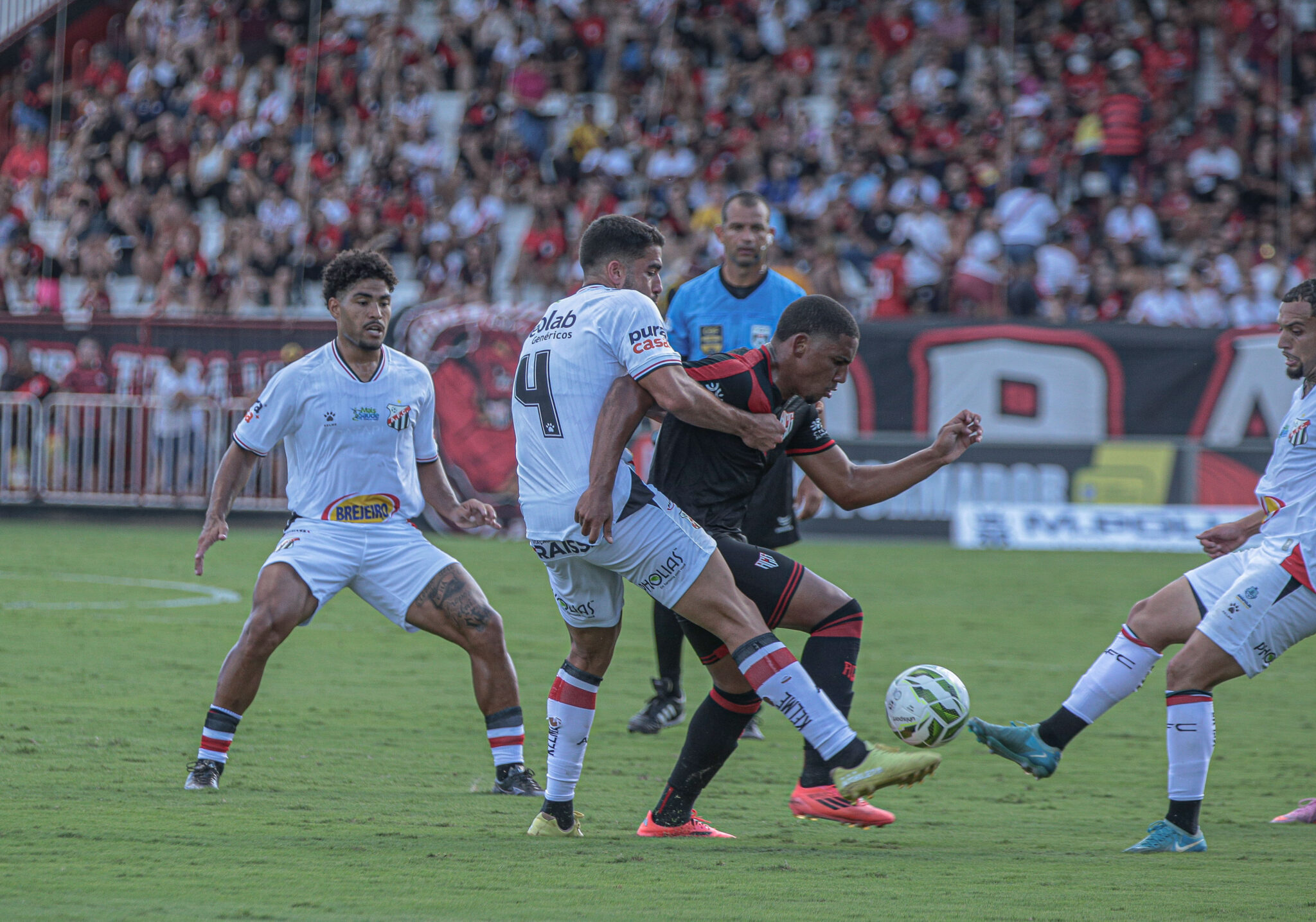 Atlético-GO vence o Anápolis sem dificuldades no Goianão - Dragão Goiano